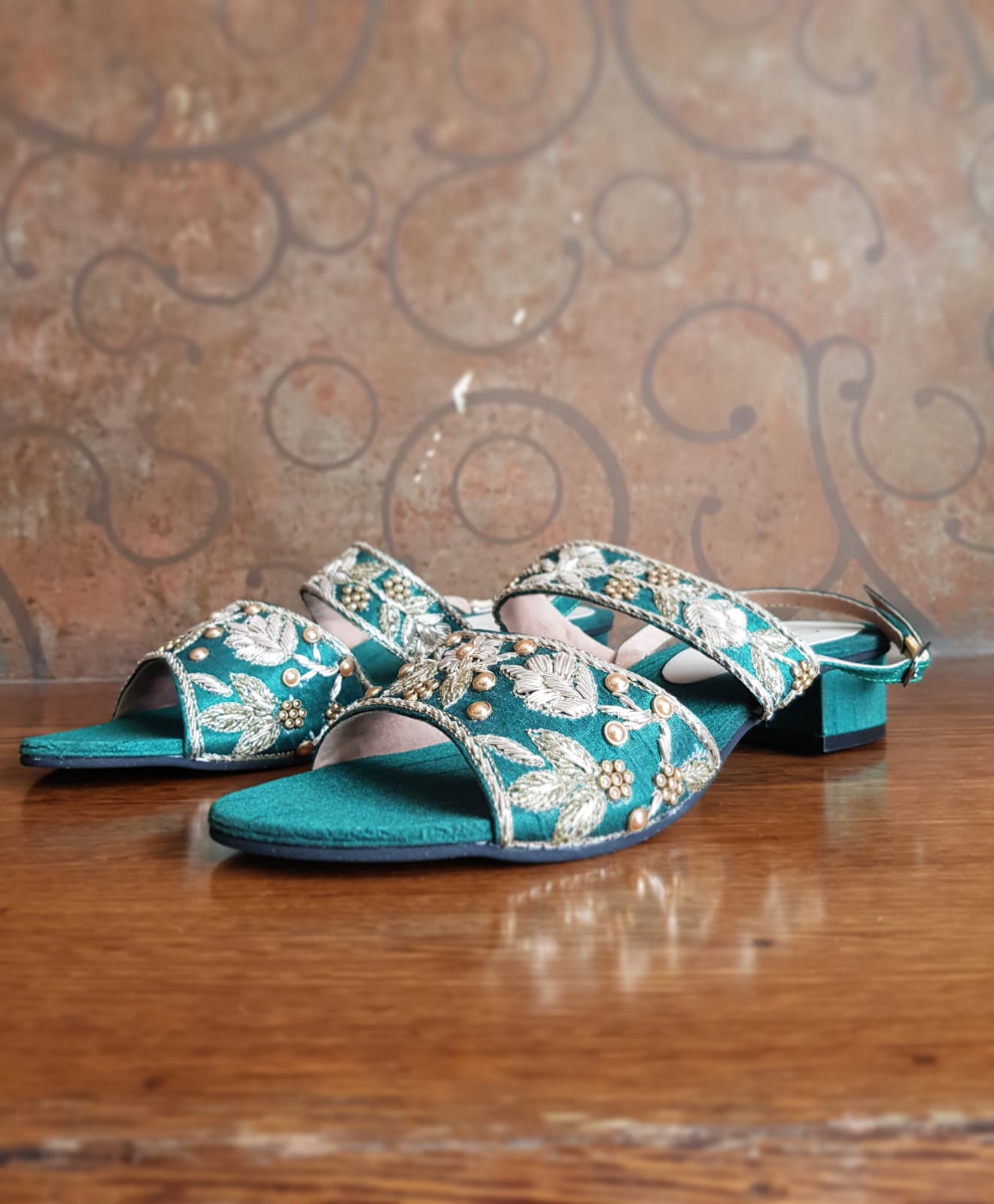 Inaya green – The House of Aqua